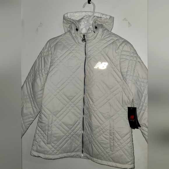 New Balance | Jackets & Coats | New Balance Nb White Puffer | Poshmark